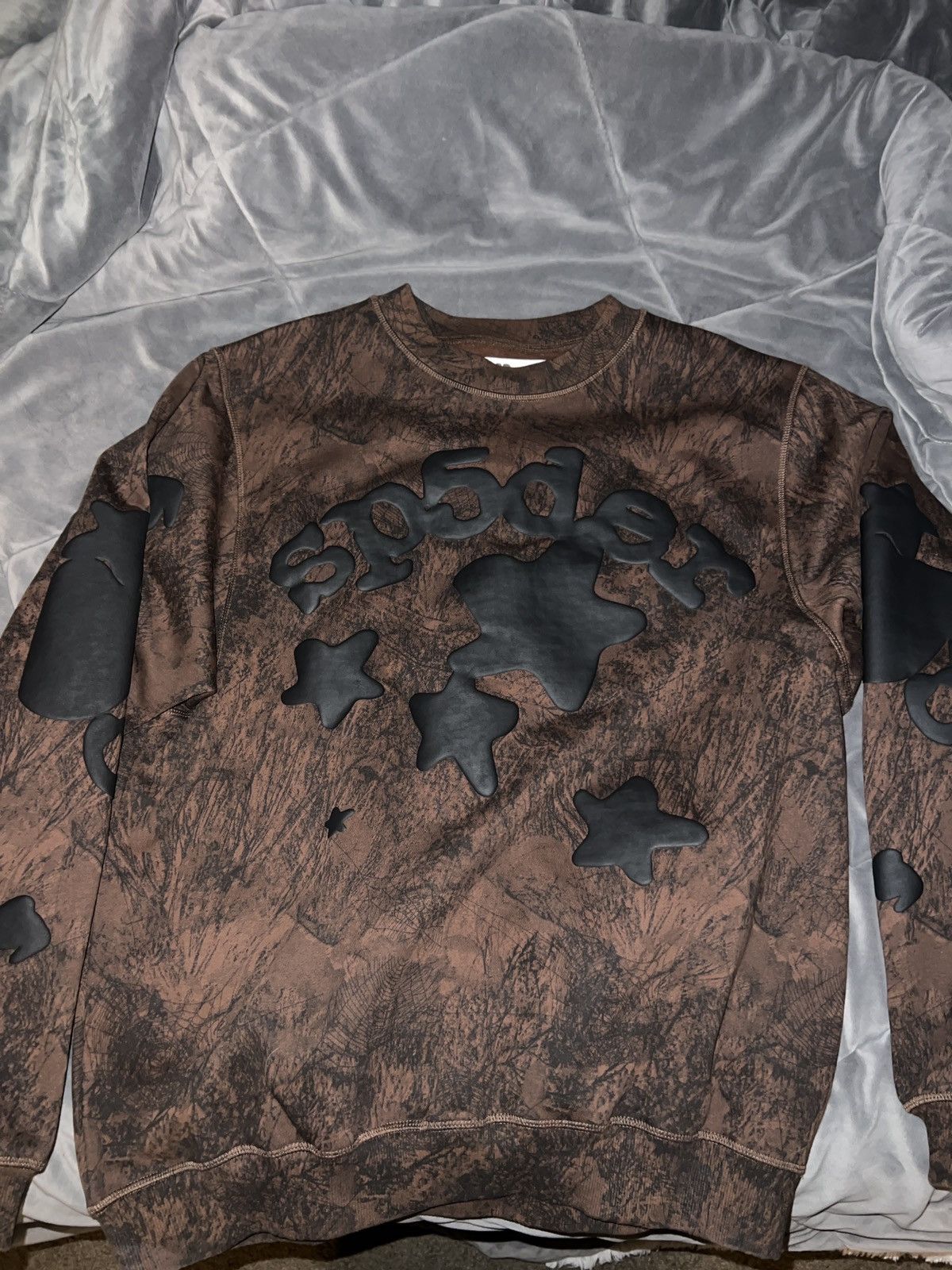 ComplexCon × Spider Worldwide × Travis Scott Spider crew neck tree camo ...