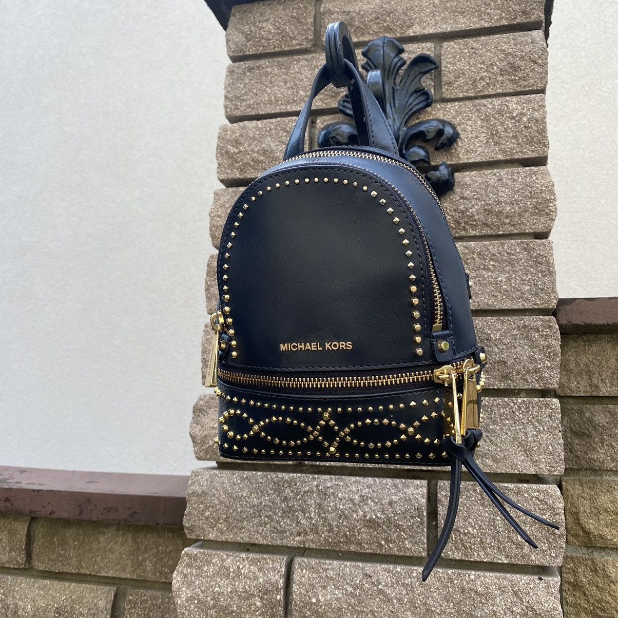 Michael Kors × Streetwear MICHAEL KORS Rhea Mini Studded Leather ...