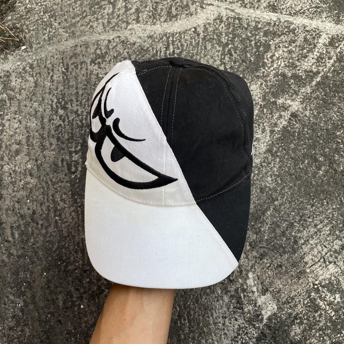 Cartoon Network Face hat by Berick twotone hat | Grailed