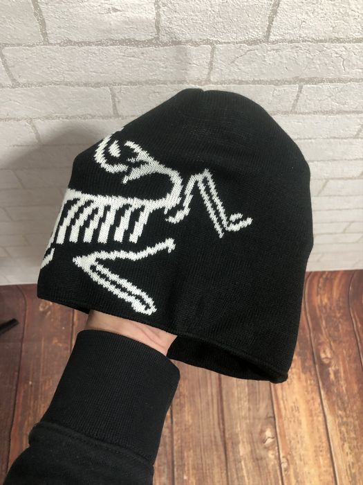 Avant Garde Vintage Alt Beanie Mohair Furry Grass Hat 90s Emo Hype Uzi ...