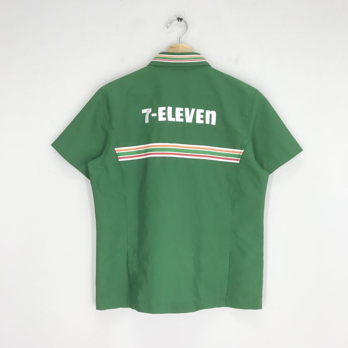 Vintage Vintage 7 Eleven Green Colour Uniform Shirt Zipper 7 Eleven ...