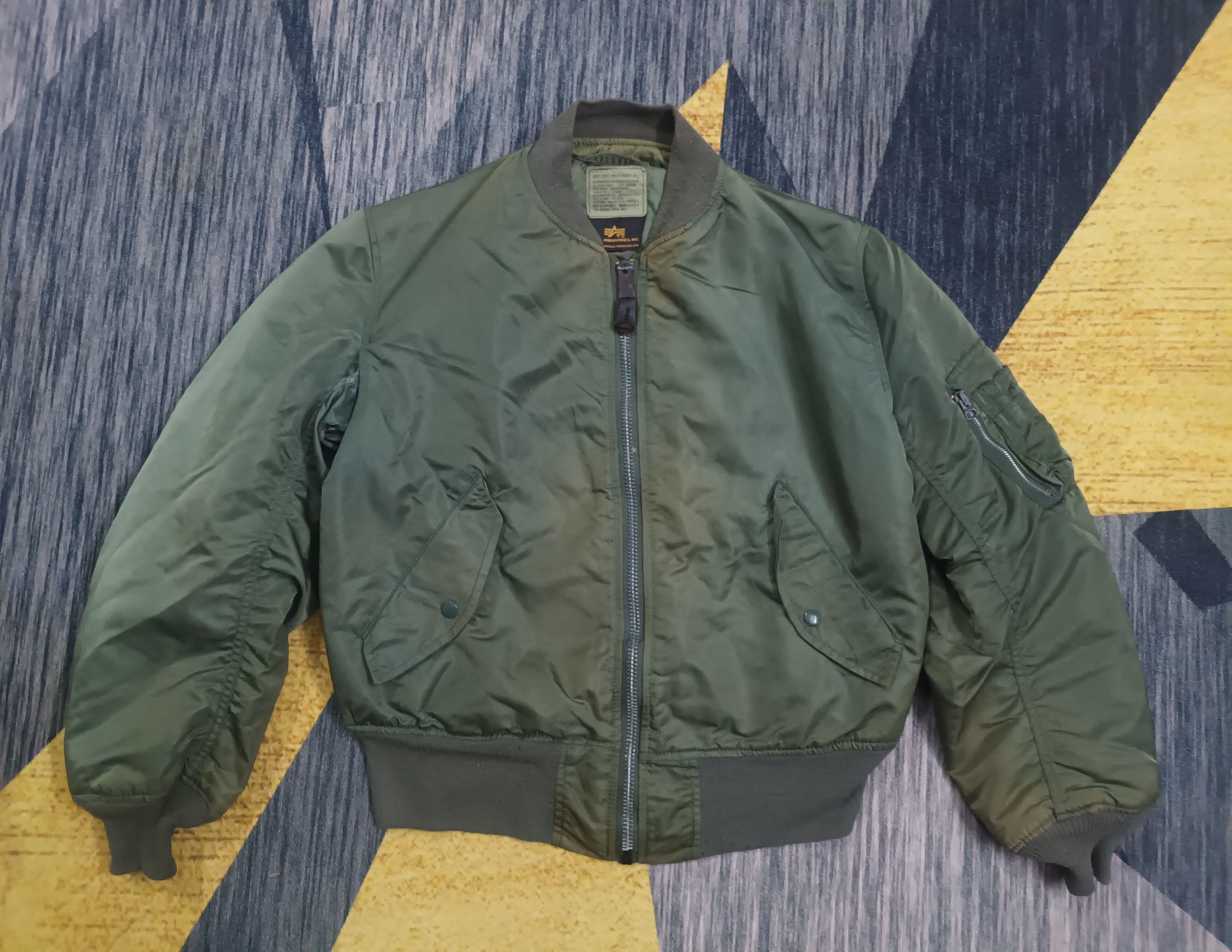 Alpha Industries × Bomber Jacket × Made In Usa 🔥 ALPHA INDISTRIES MA-1 ...