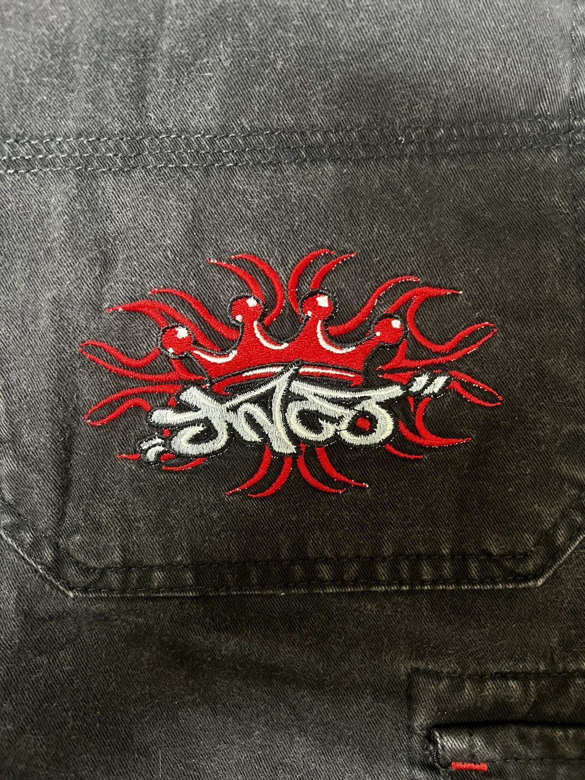 Jnco Rare Jnco black and red crown cargo pants | Grailed
