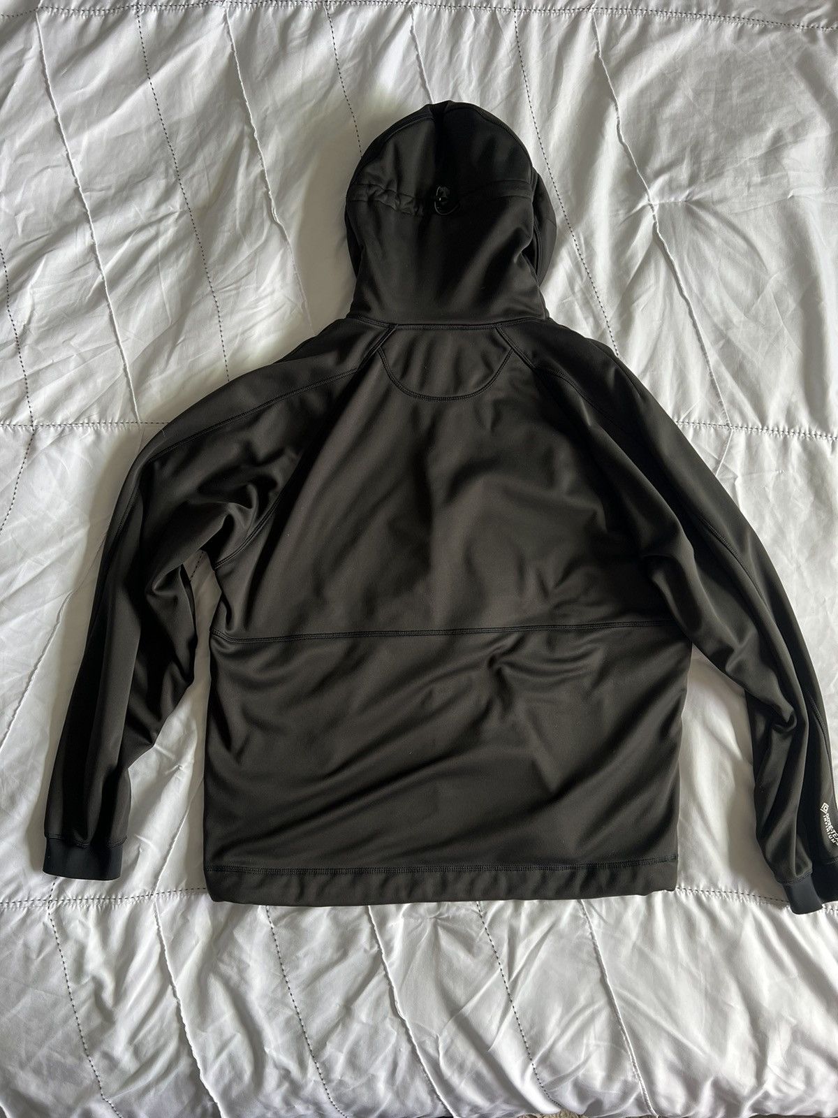 Goretex × Palace Palace Gore-Tex Infinium Soft Shell Masked Jacket ...