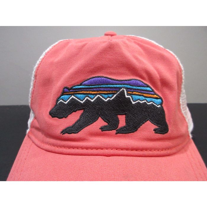 Patagonia Patagonia Hat Cap Snap Back Red White Trucker Grizzly Bear ...
