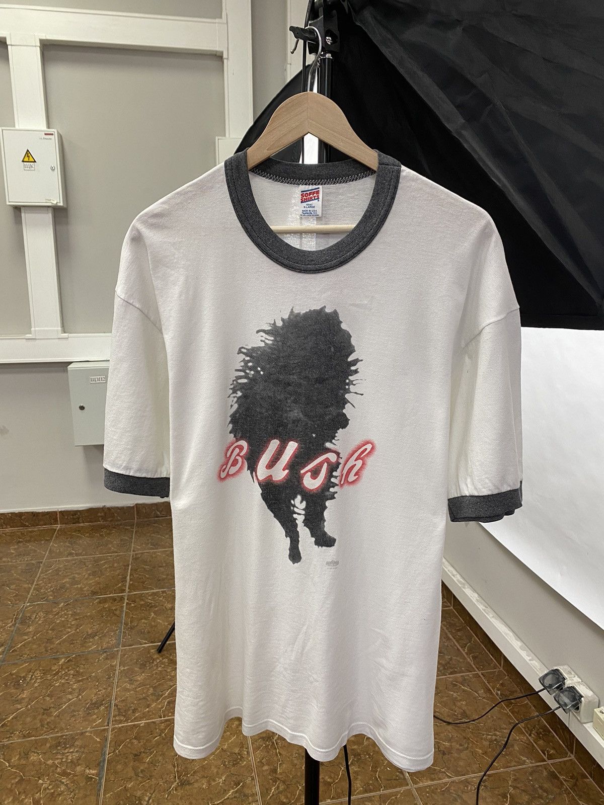 Vintage 🇺🇸 Vintage 1995 Bush Black Dog U.S. t-shirt made in USA Rare | Grailed