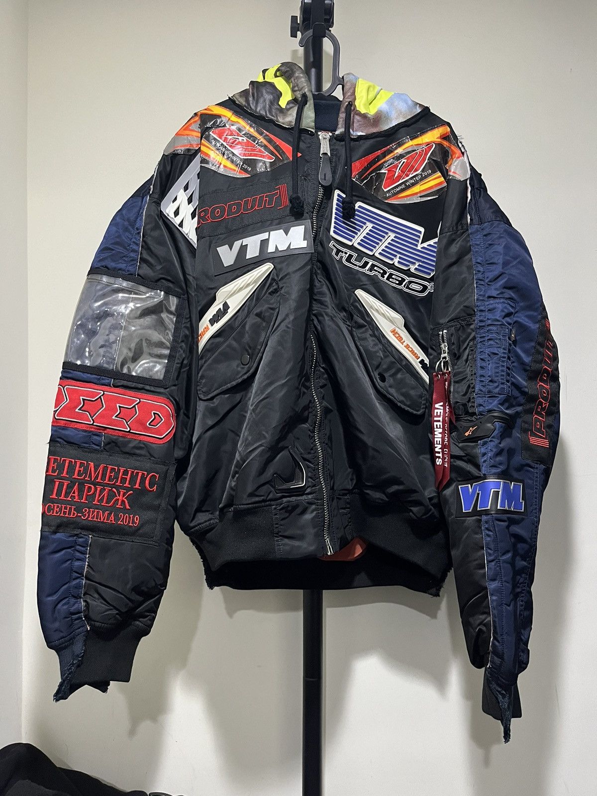Vetements VETEMENTS Racing Bomber Jacket | Grailed