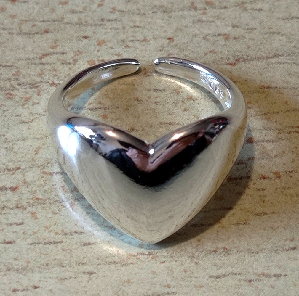 Custom × Designer × Vintage Vintage Oversize Heart Shiny Silver Ring ...