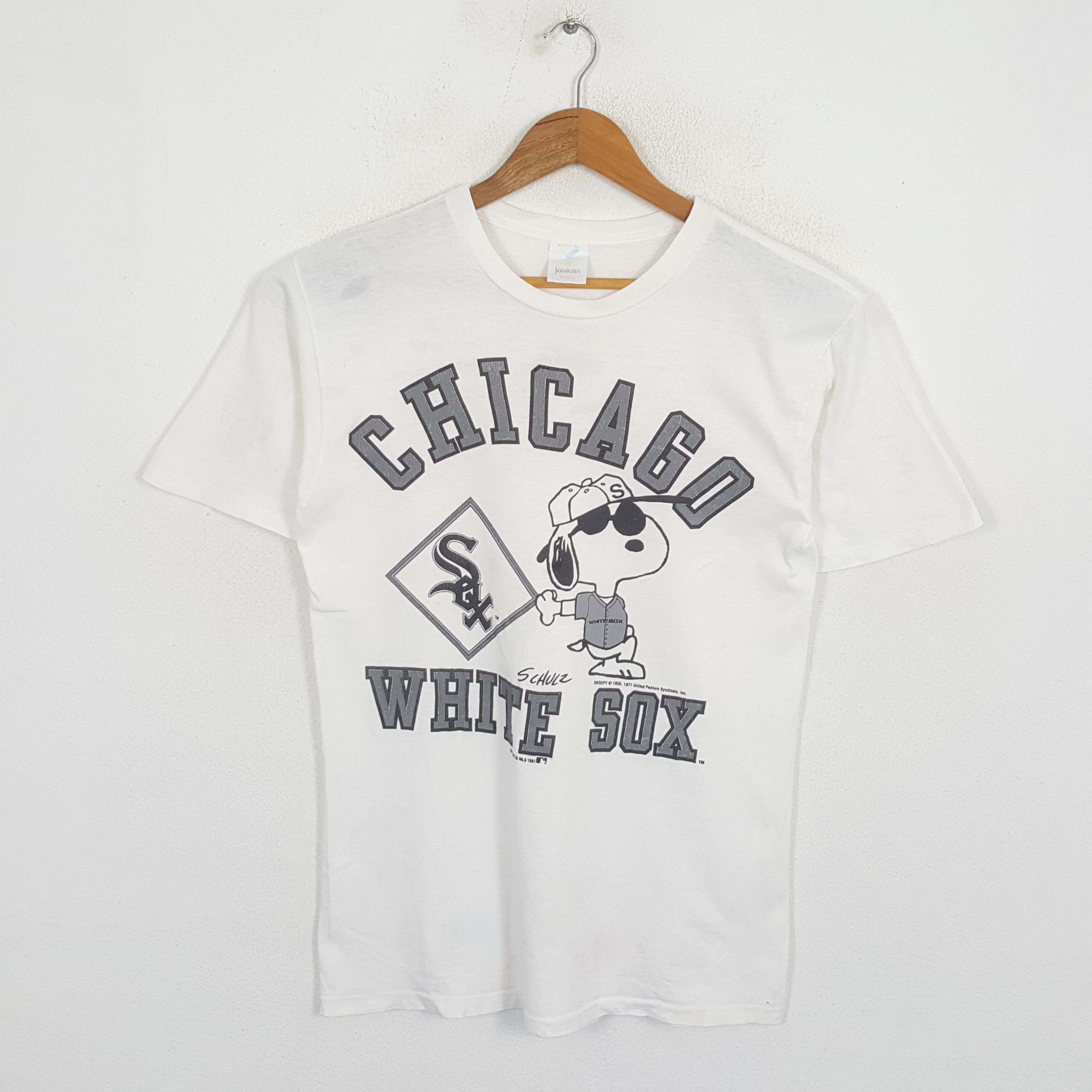 Vintage Vintage 90's CHICAGO White Sox X SNOOPY Collaboration Tees ...