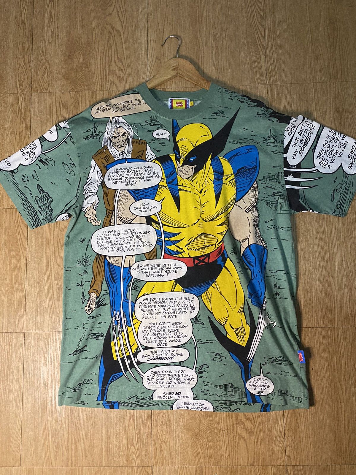 Marvel Comics × Vintage × Wolverine Marvel Comics Wolverine Mega 1997 ...