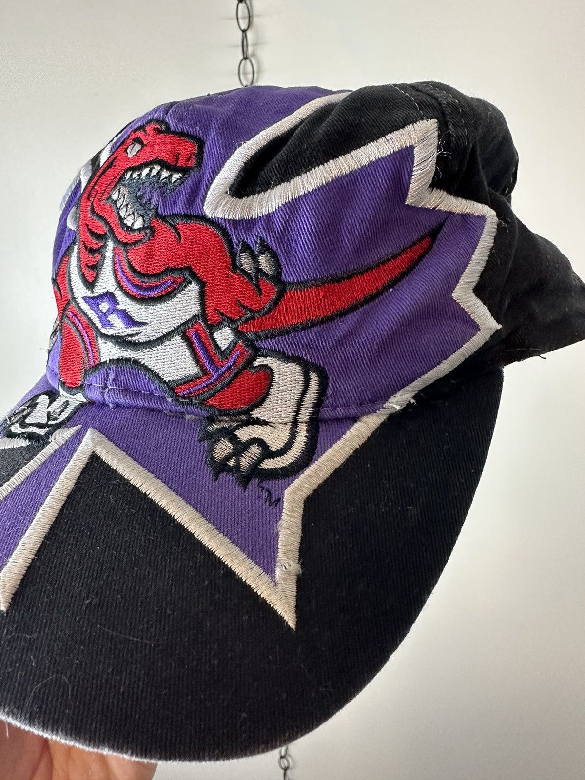 NBA × Vintage Vintage The Game NBA Toronto Raptors Big Logo 1421/5000 ...