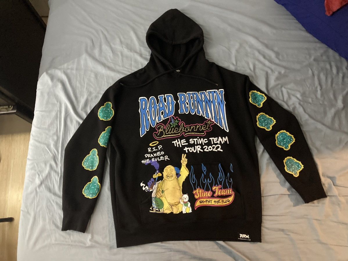 Streetwear Road Runnin 2022 Stinc Team Tour Hoodie | Grailed