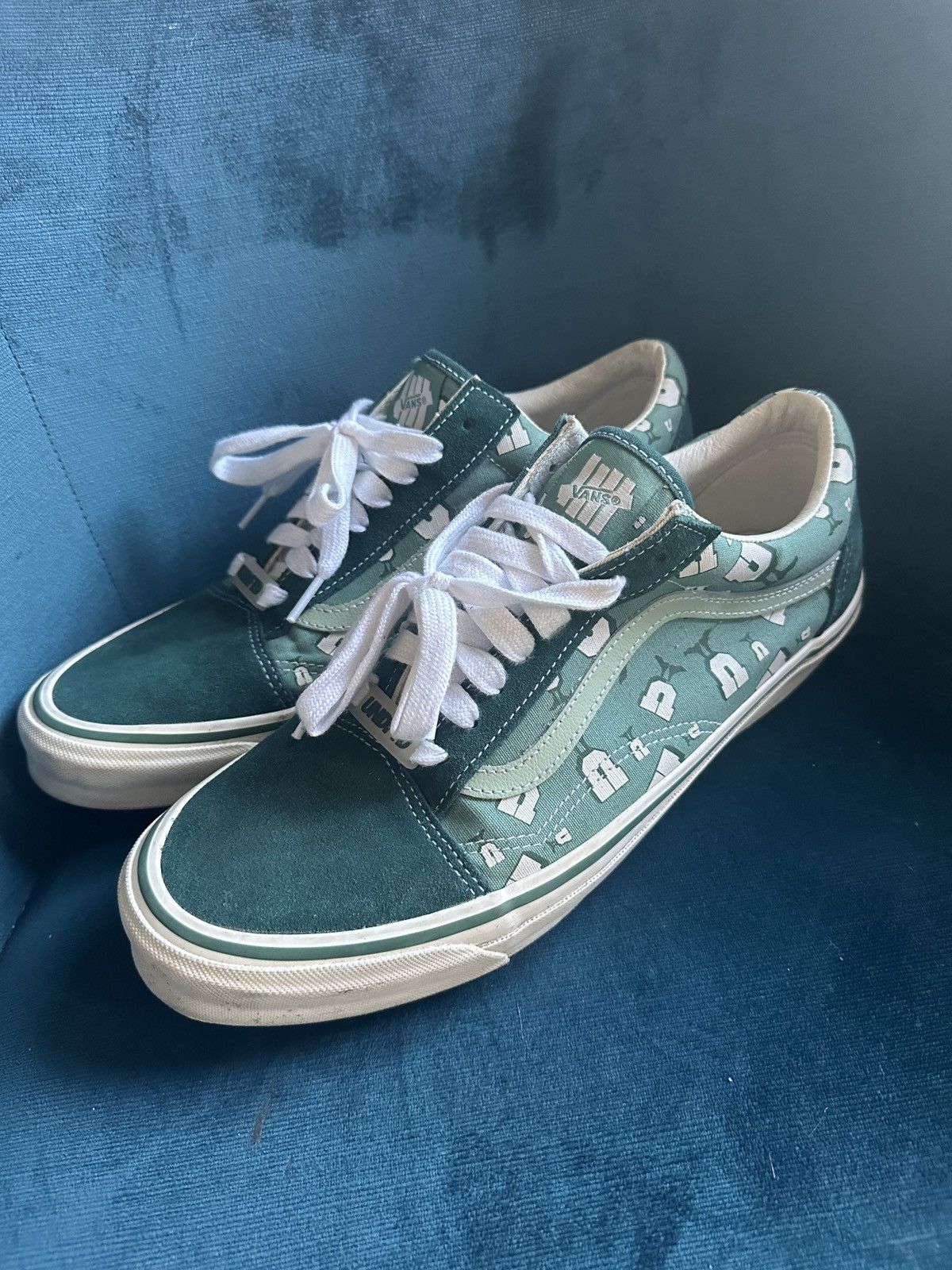 Undefeated × Vans 2022 Vans Vault Old Skool LX x Undefeated "U-Man ...