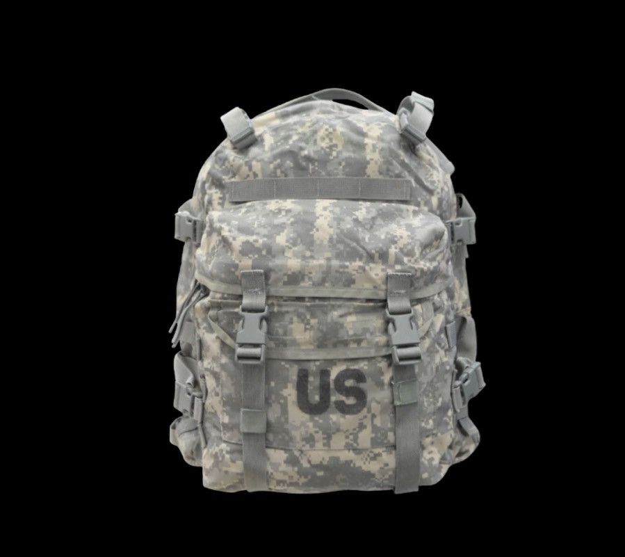 Archival Clothing × Military × Vintage Vintage Camo Military Issue ...