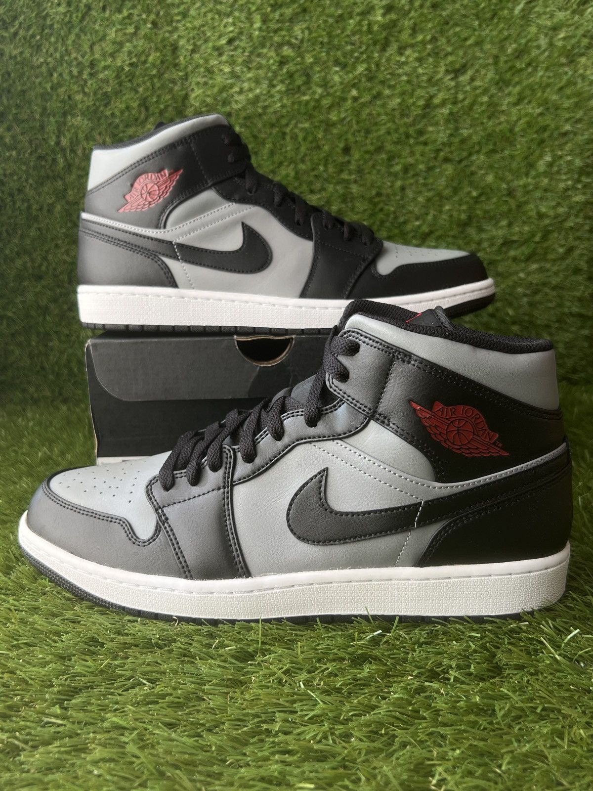 Jordan Brand × Nike Nike Air Jordan 1 Mid Shadow Red Size 13 | Grailed
