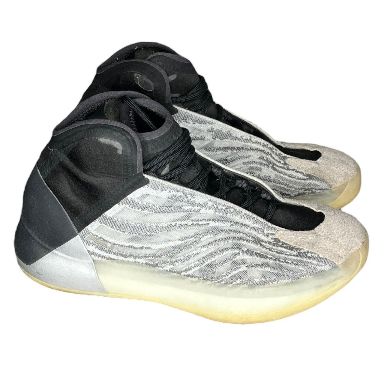 Adidas Adidas Yeezy QNTM (Lifestyle Model) Sneakers | Grailed