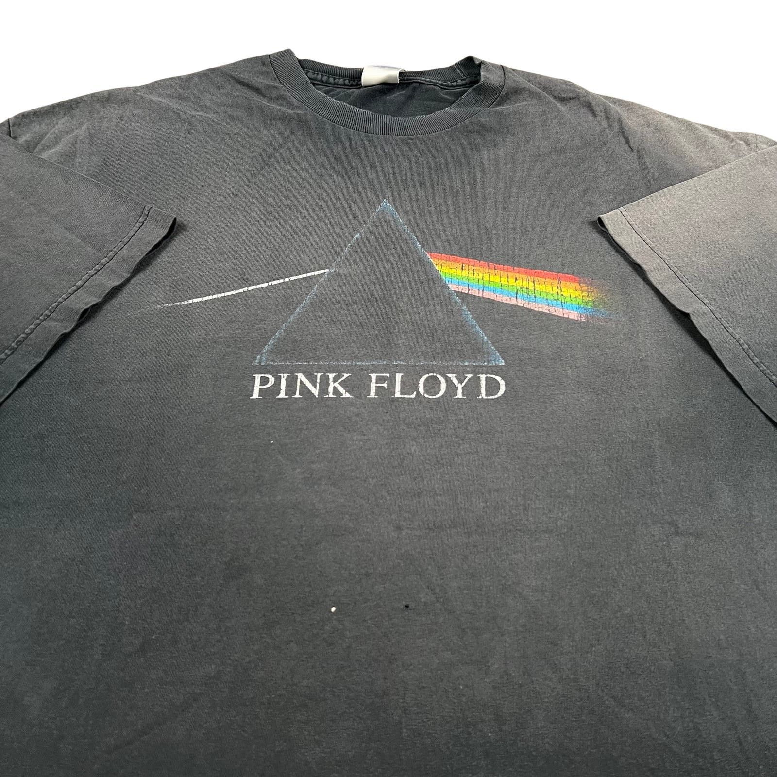 Vintage Vintage FADED Pink Floyd dark side band music graphic shirt ...