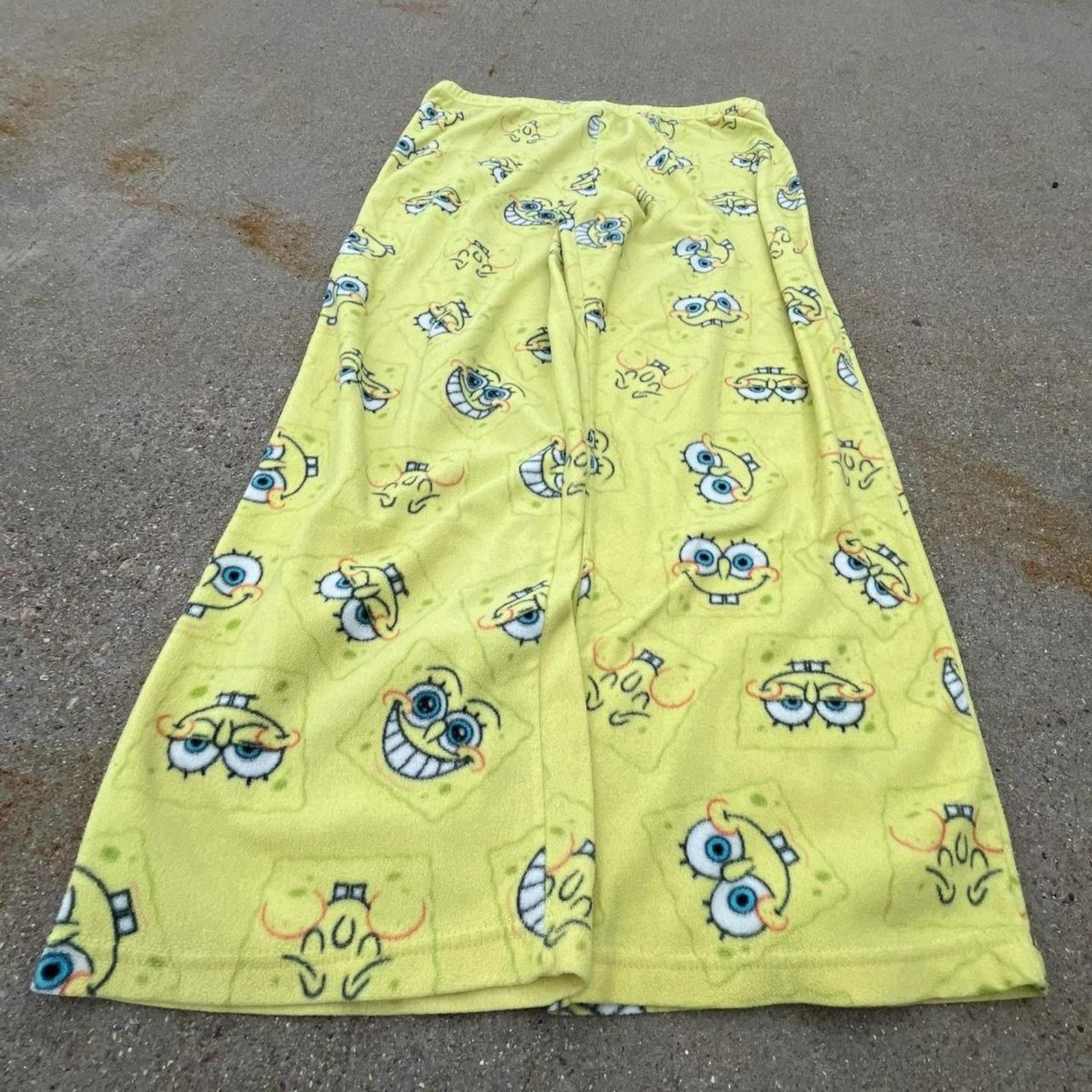 Vintage vintage 2000s wide leg baggy yellow spongebob pajamas | Grailed