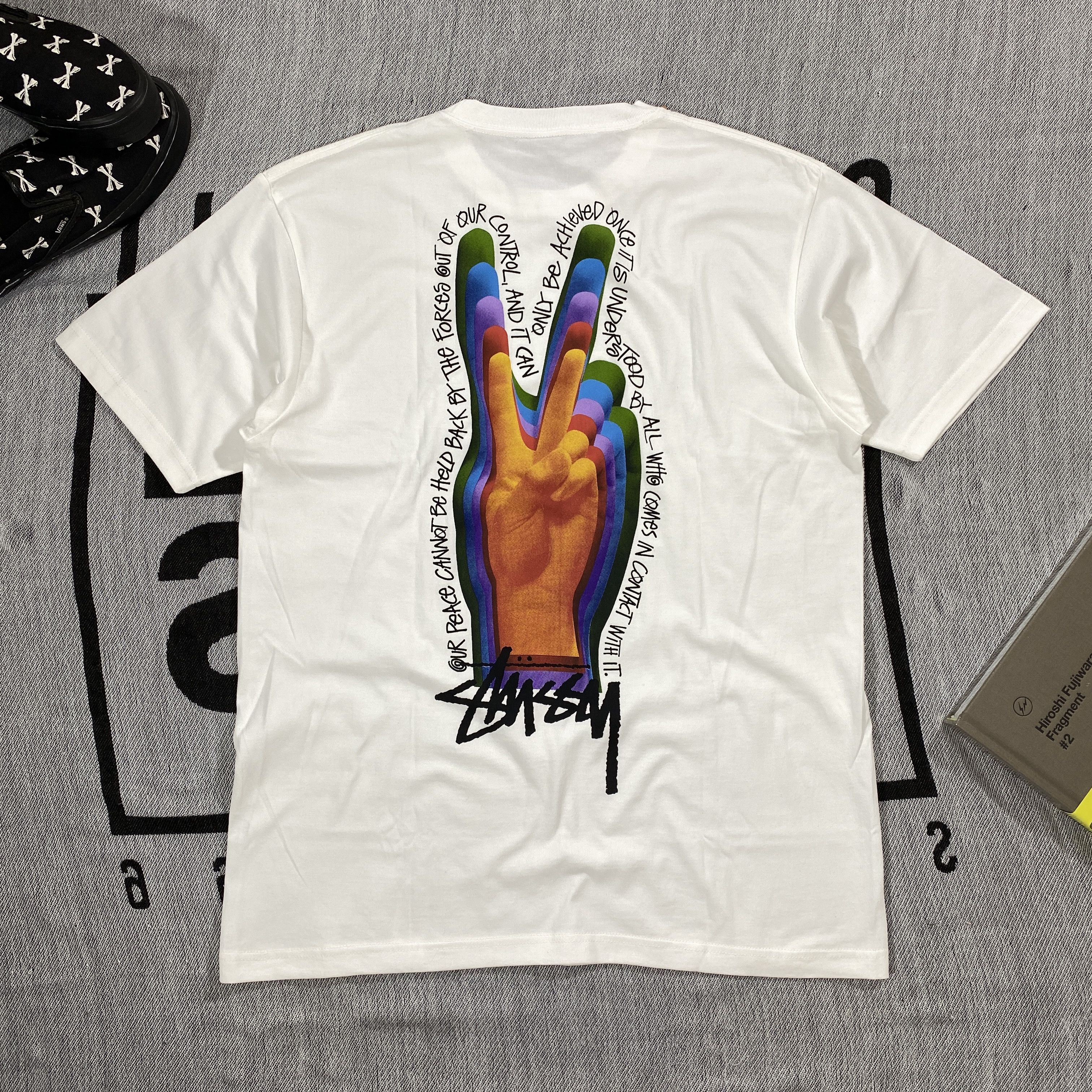Streetwear × Stussy STUSSY 🏼 PEACE HAND LOGO TEE MEDIUM | Grailed