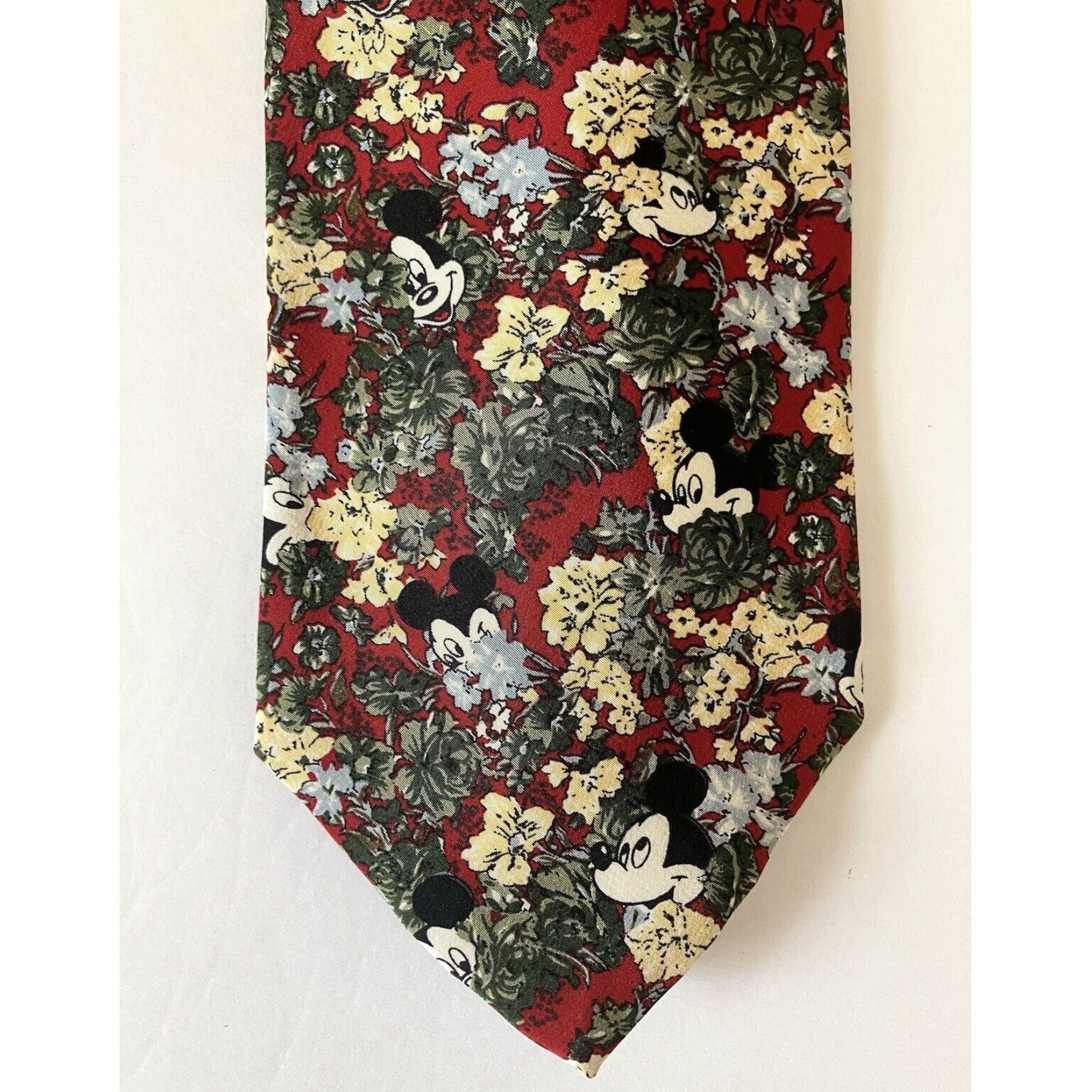 Vintage Mickey and Company Genuine Silk Disney Themed Necktie Featuring ...