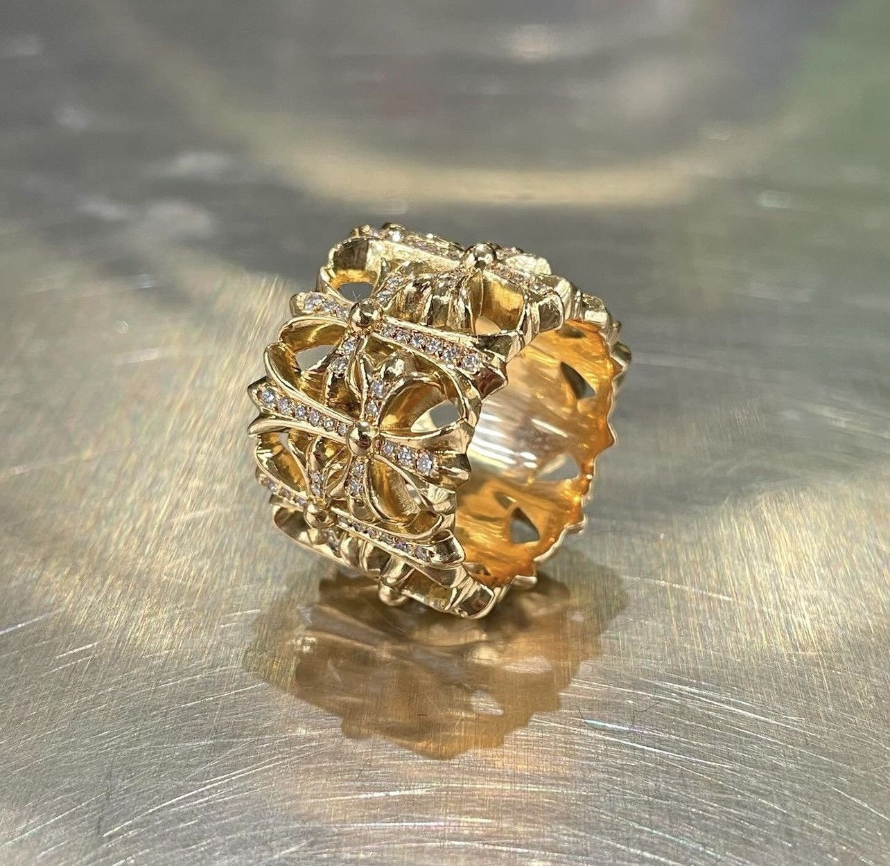 Chrome Hearts Pave Diamond 22k Gold Cemetery Ring | Grailed