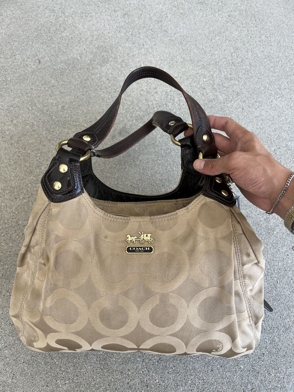Coach Sand/Brown Coach Maggie Hobo Op Art Signature Handbag Purse | Grailed