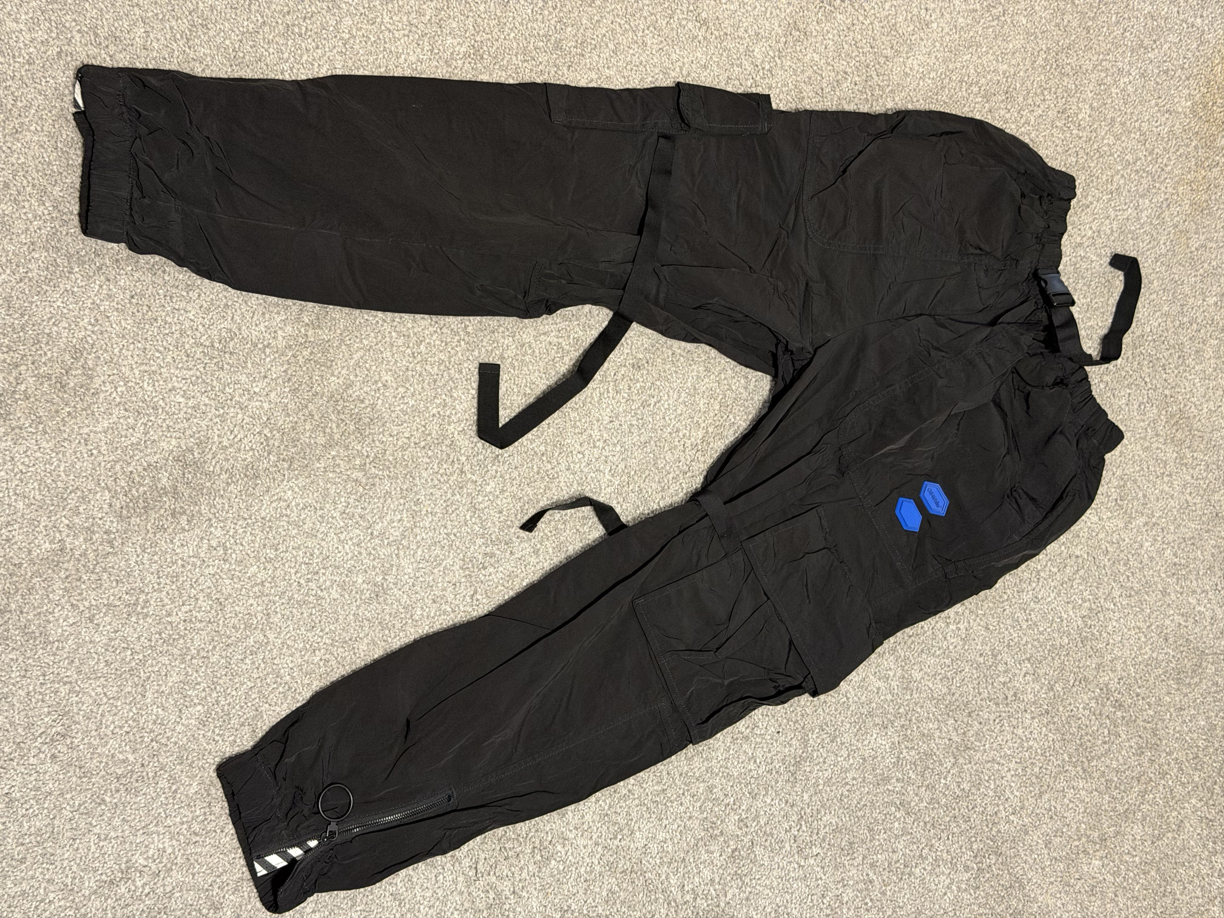 Off-White Off-White Utility Cargo Pants Black Tactical Strap Design ...