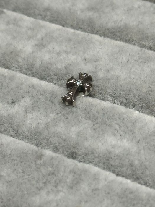 Chrome Hearts Chrome Hearts Diamond CH Cross Fat Stud Diamond Earring ...