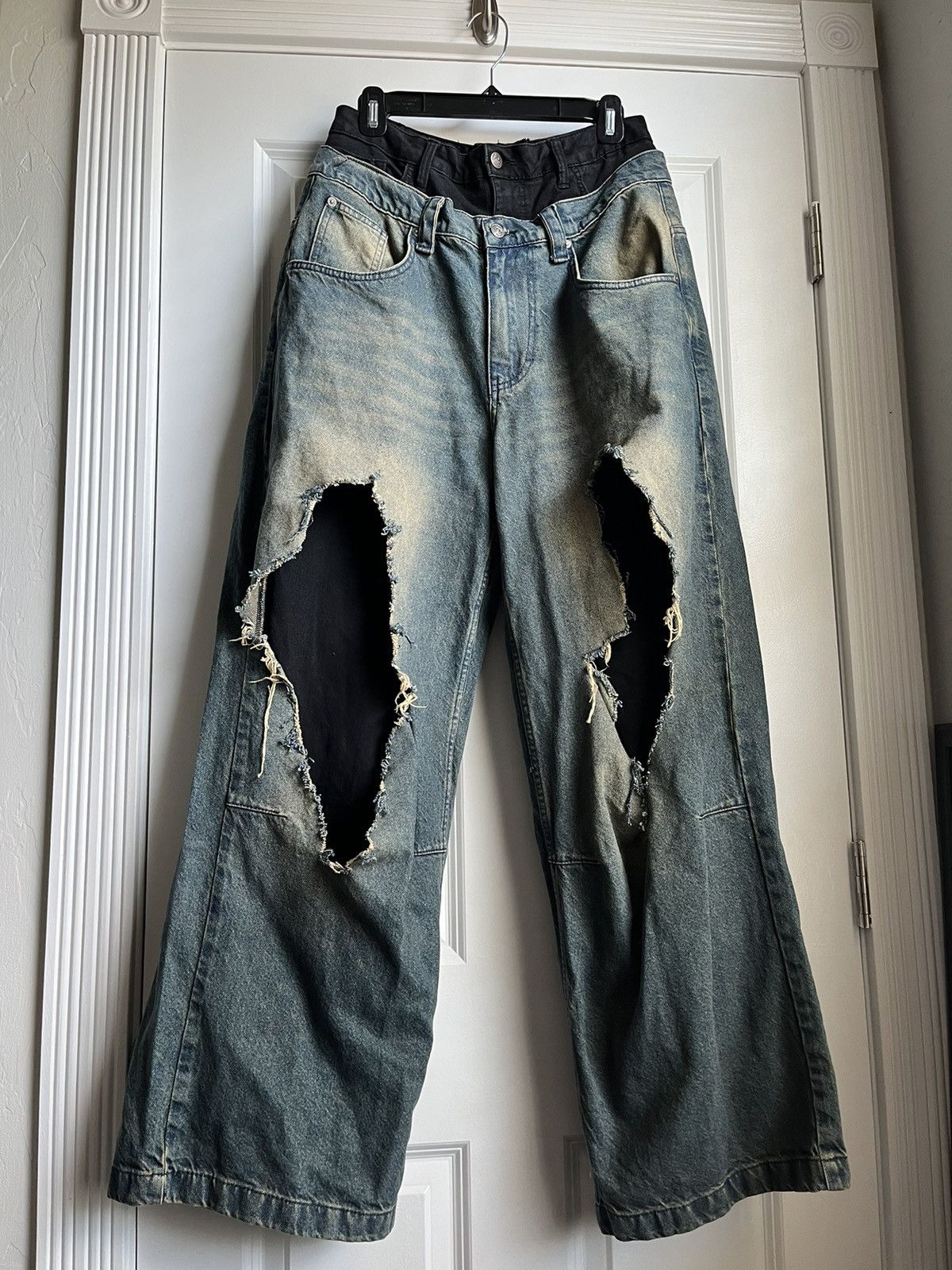 Balenciaga × Custom × Vetements Double Waist Baggy Jeans Balenciaga × Custom × Vetements Double Waist Baggy Jeans