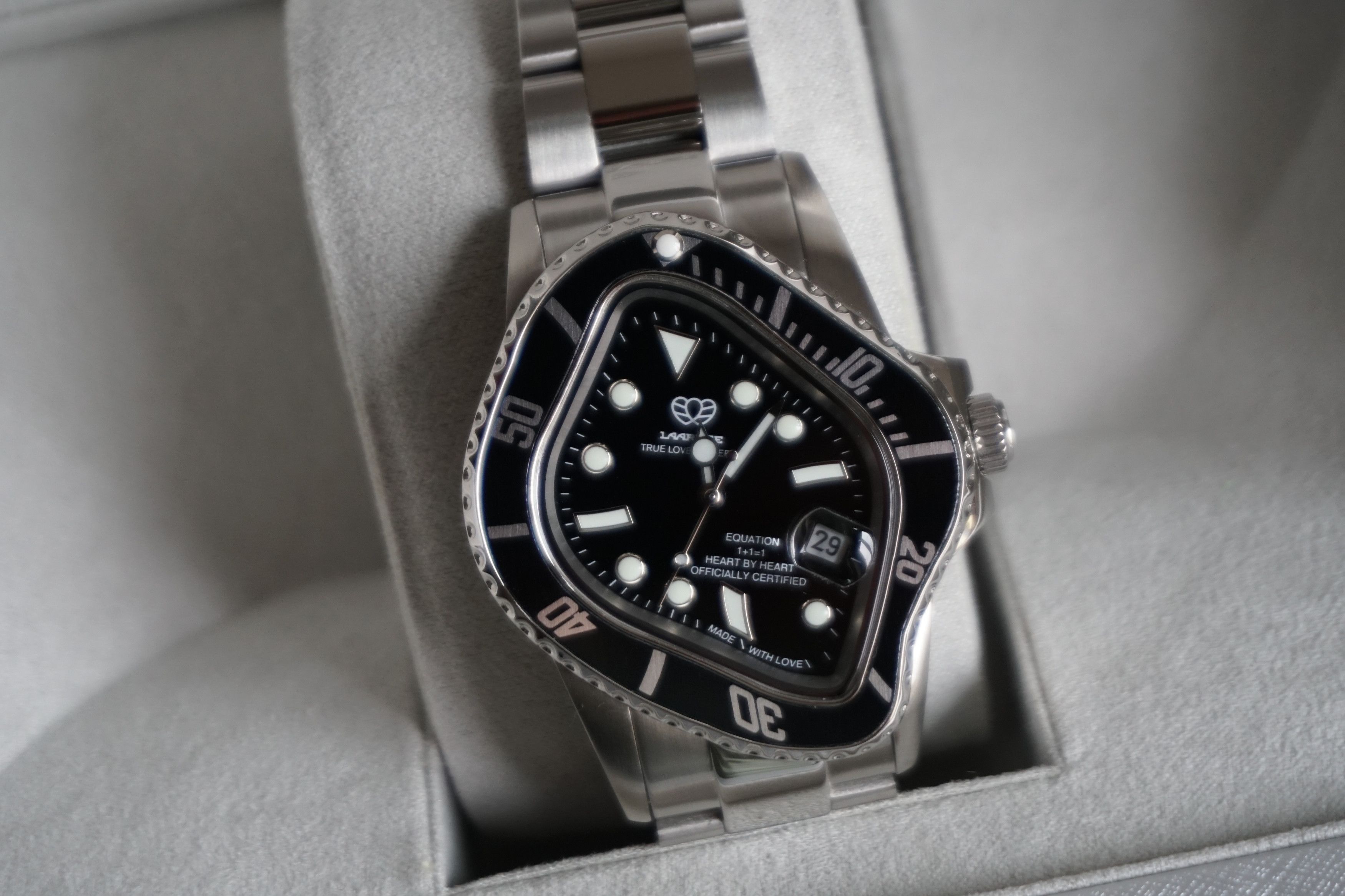 Laarvee Laarvee PEA001 Crash Watch - automatic watch | Grailed