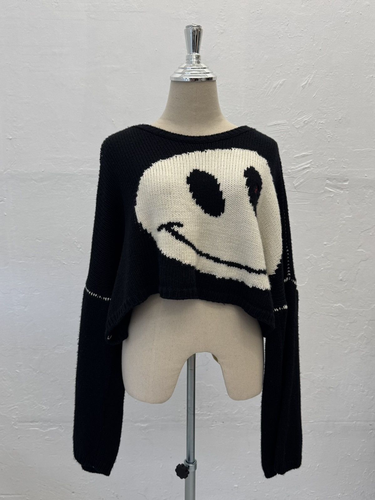Raf Simons RAF SIMONS X SMILEY CROPPED WOOL SWEATER | Grailed