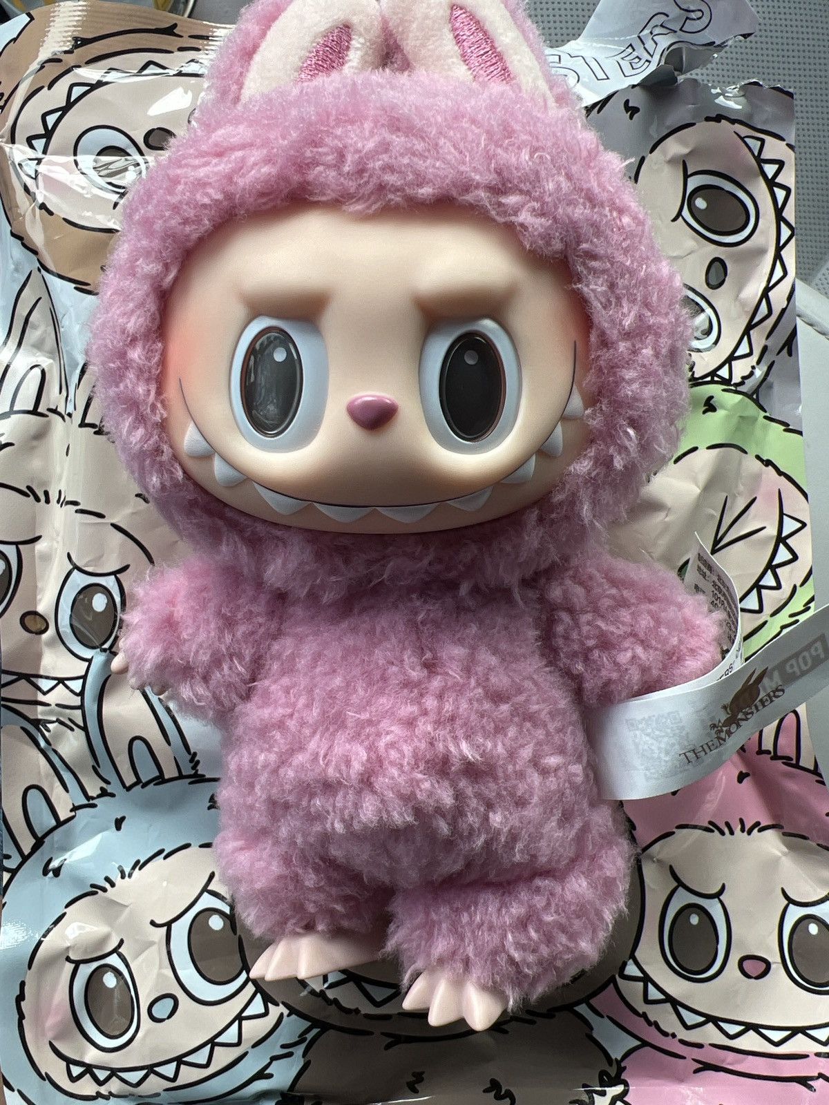 POP MART LYCHEE BERRY LABUBU POP MART | Grailed