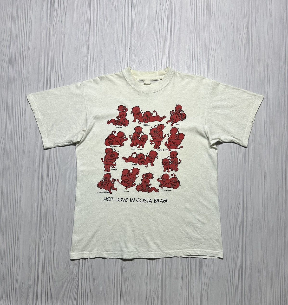 Rare × Streetwear × Vintage Vintage Y2k Adult Devils Sex Pose Hot Love 8140