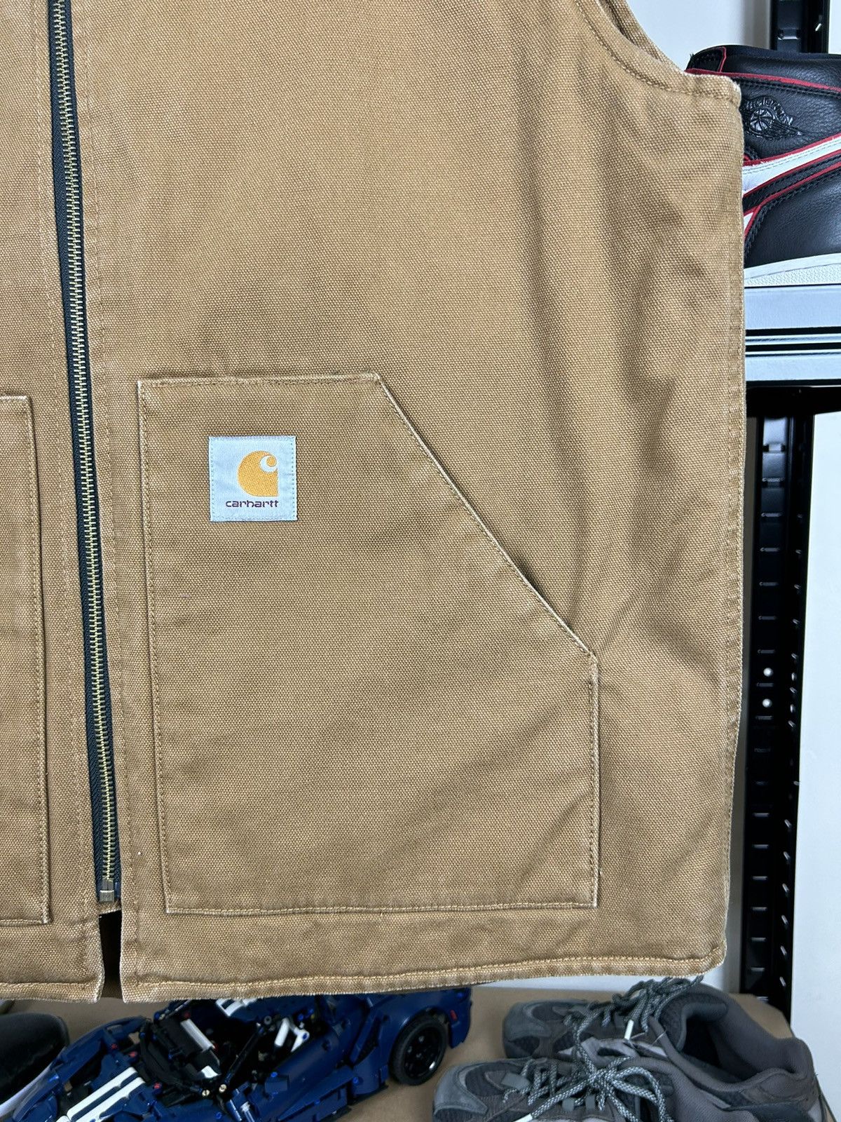 Vintage 🦍CARHARTT VINTAGE BOXY LOGO OLD MONEY VEST | Grailed