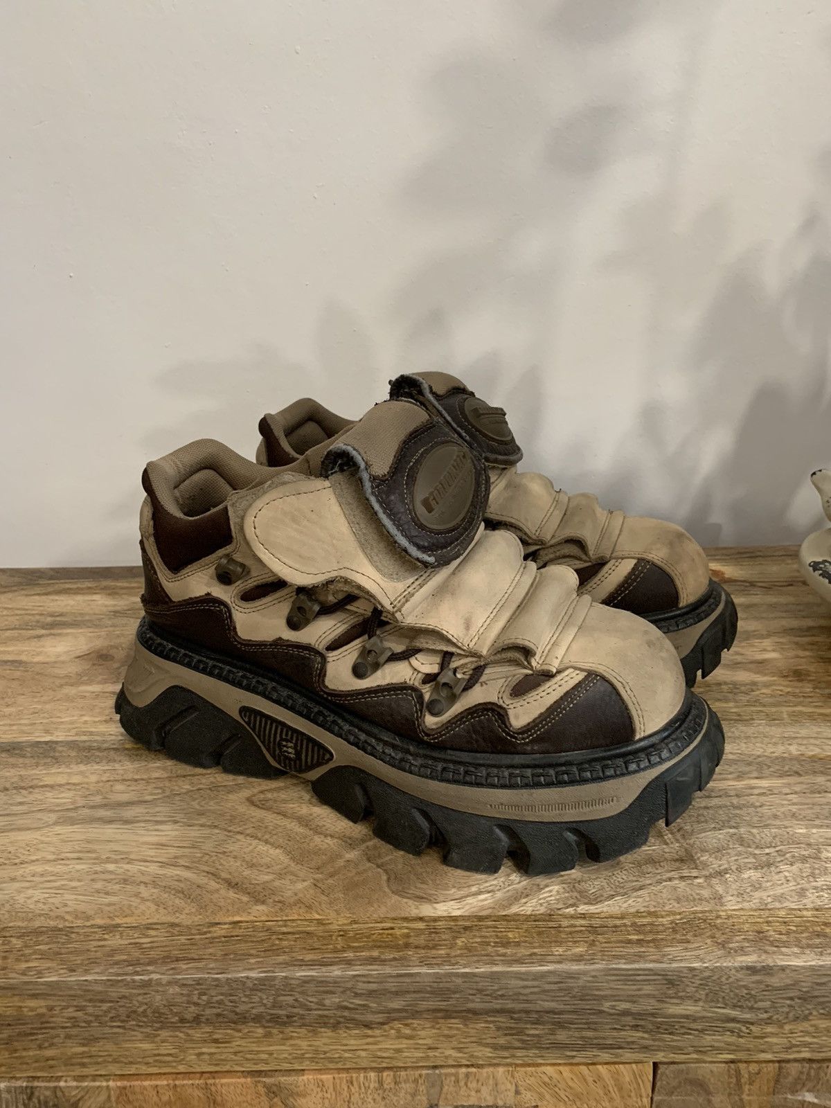 New Rock × Vintage Gordon jack atom vintage shoe like new rock very ...