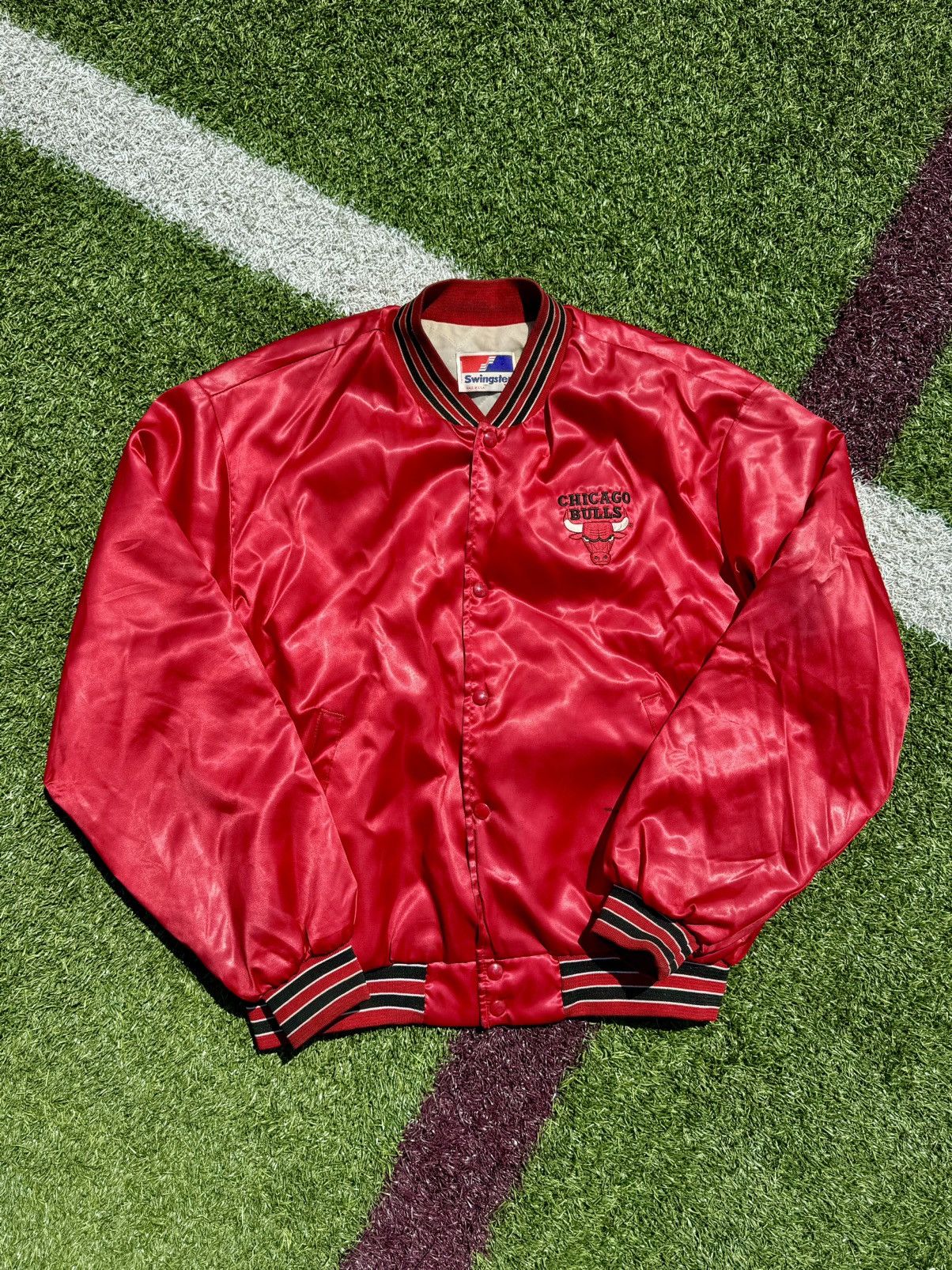 Chalk Line × NBA × Vintage Chicago Bulls 90’s Vintage Chalk Line Satin ...