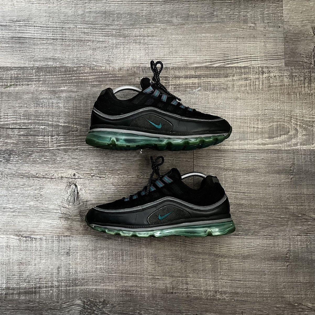 Nike NIKE • Air Max 24-7 "2011 Freshwater" (8.5M) | Grailed