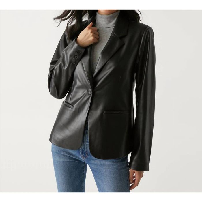 Michael Stars MICHAEL STARS Yelena Blazer In Black | Grailed