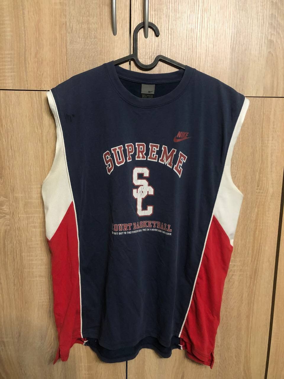 Nike 🚨🚨VINTAGE RARE Nike Supreme Avant-Garde Y2k Tee🚨🚨 | Grailed