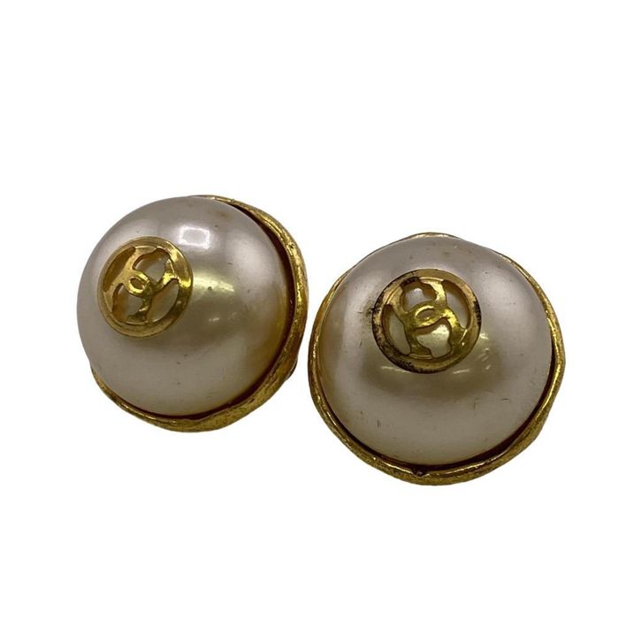 Chanel Chanel Coco Mark earring | Grailed