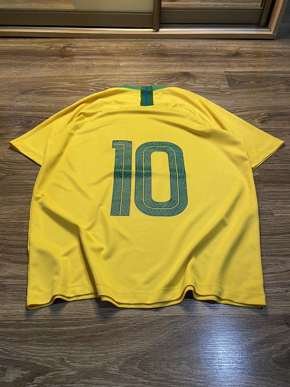 Vintage RARE Brazil Number #10 Y2K Soccer Football T-shirt World Cup ...