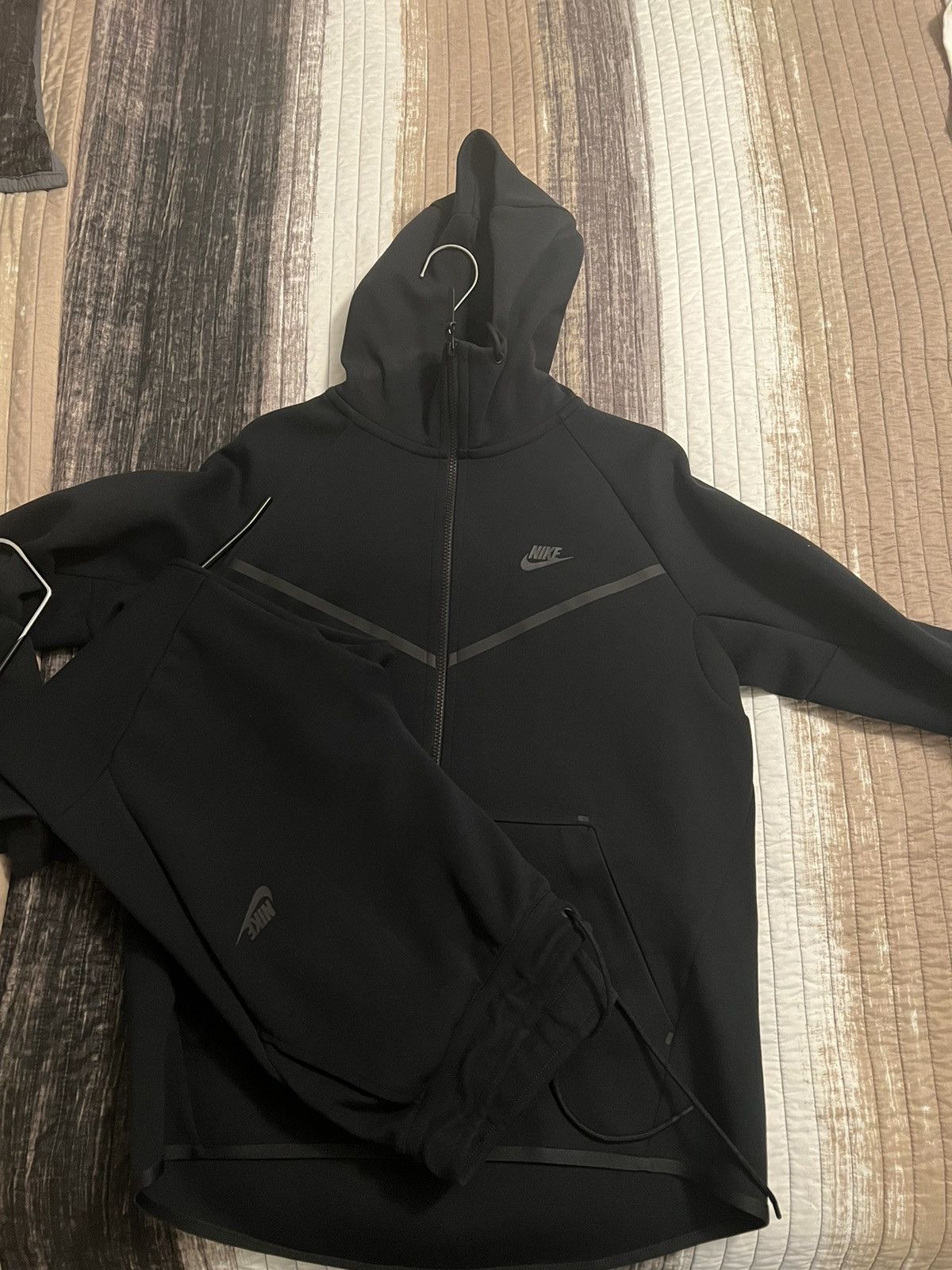 Nike Nike ‘Tech Fleece’ Sweatsuit | Grailed