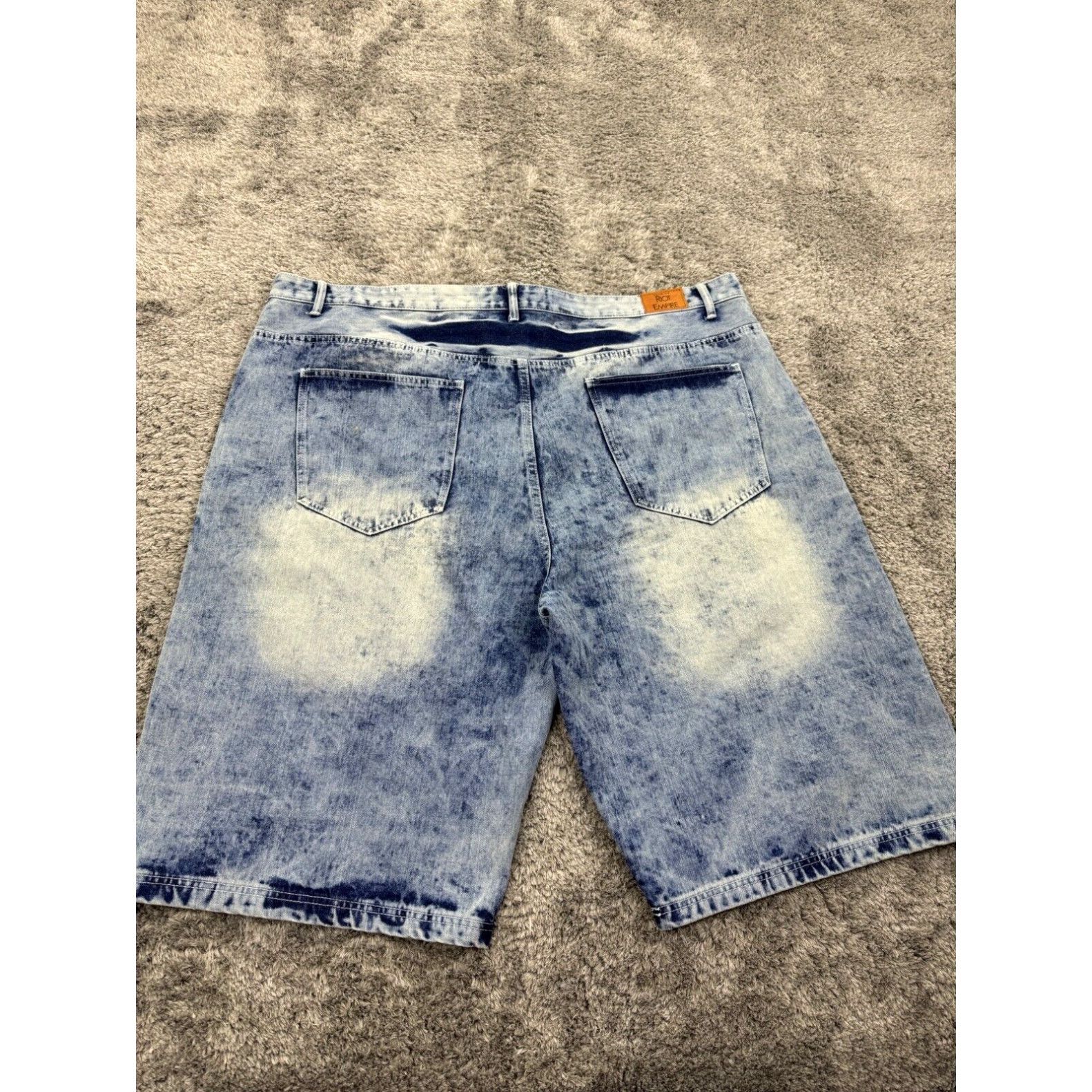 Vintage Vintage Riot Empire Jean Shorts Mens 50 Distressed Bleach/Acid ...