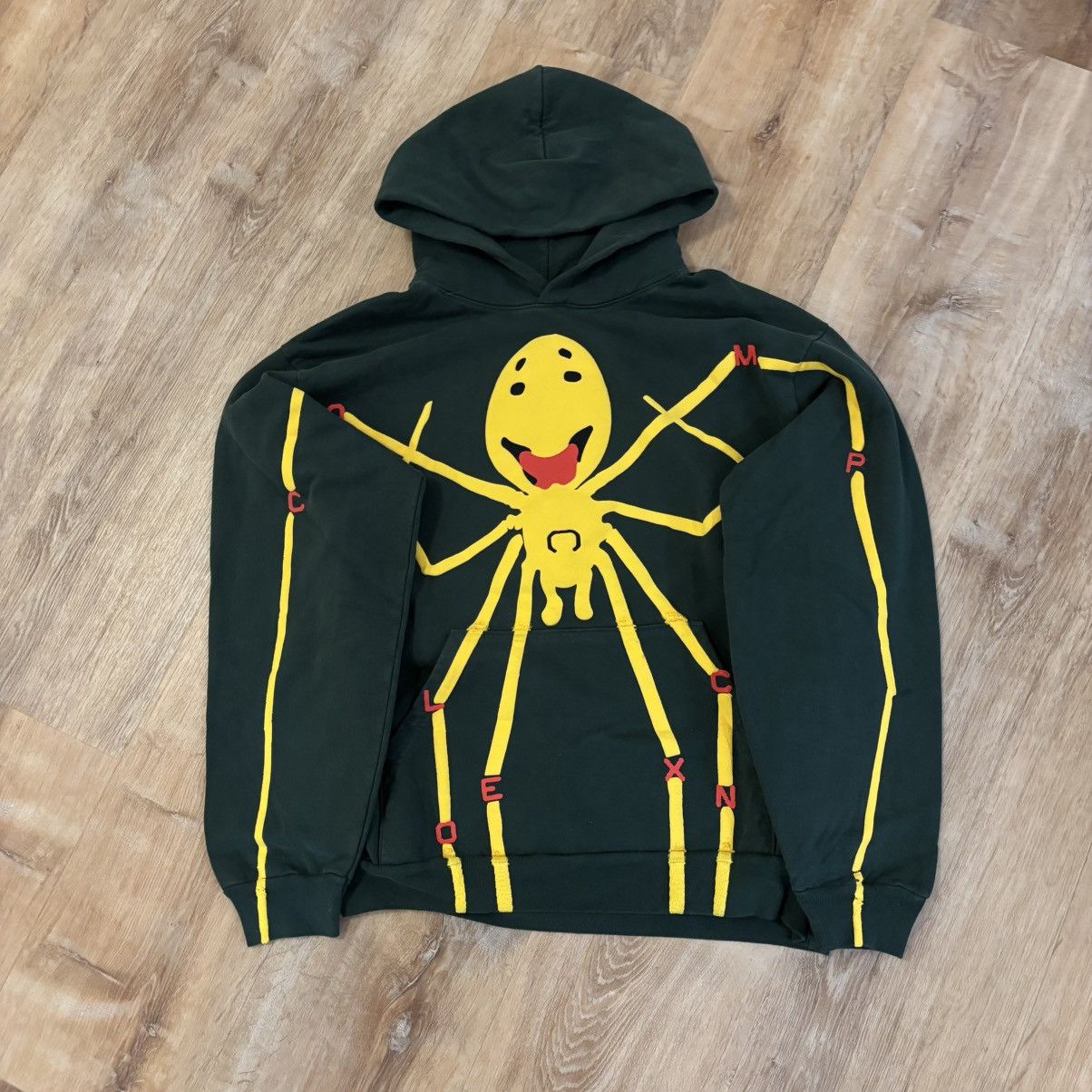 Cactus Plant Flea Market × Complex CPFM Complex Con Green Smiley Spider ...
