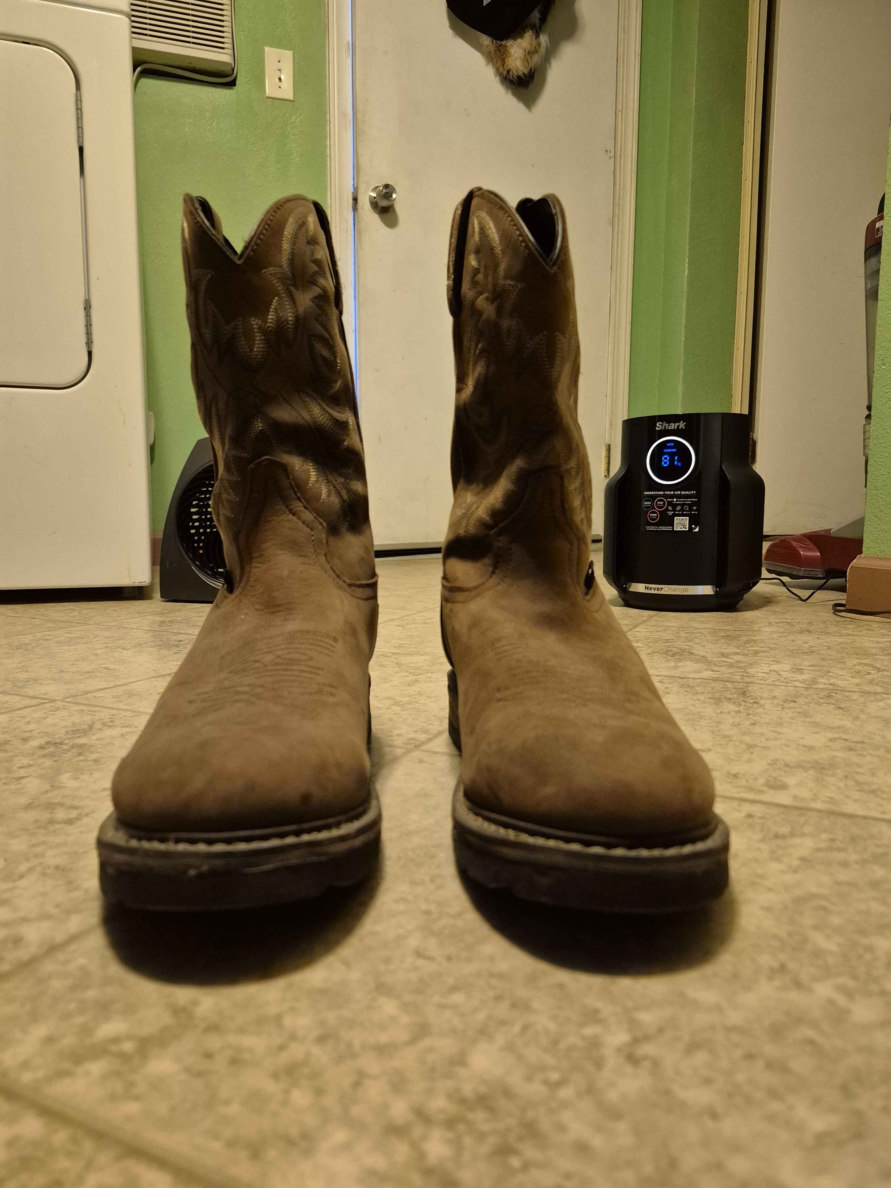 Tony Lama Tony Lama Boots Harlingen Pullon in Tan Cheyenne | Grailed