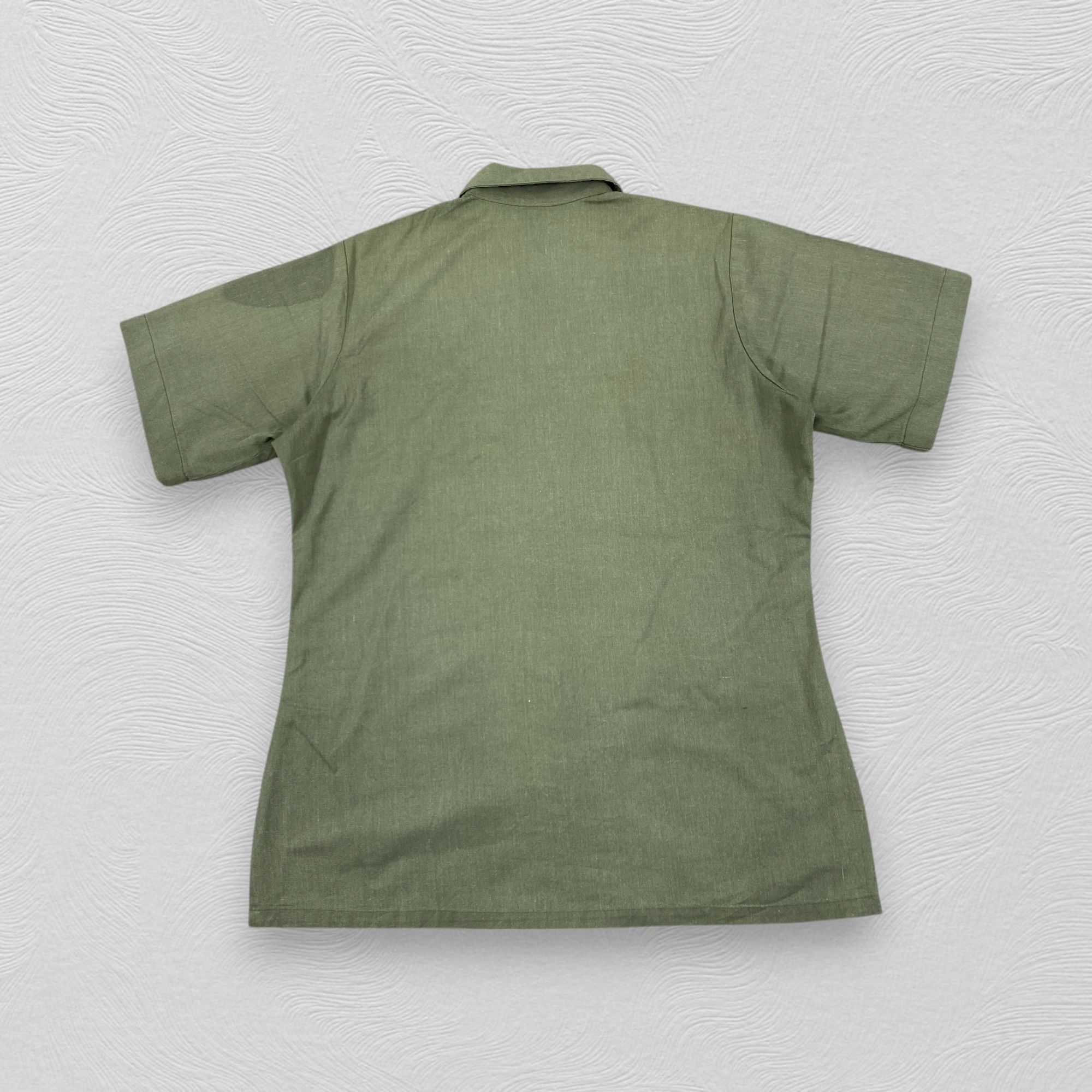 Military × Streetwear × Vintage Vintage US Army Button Up Shirt Patches ...