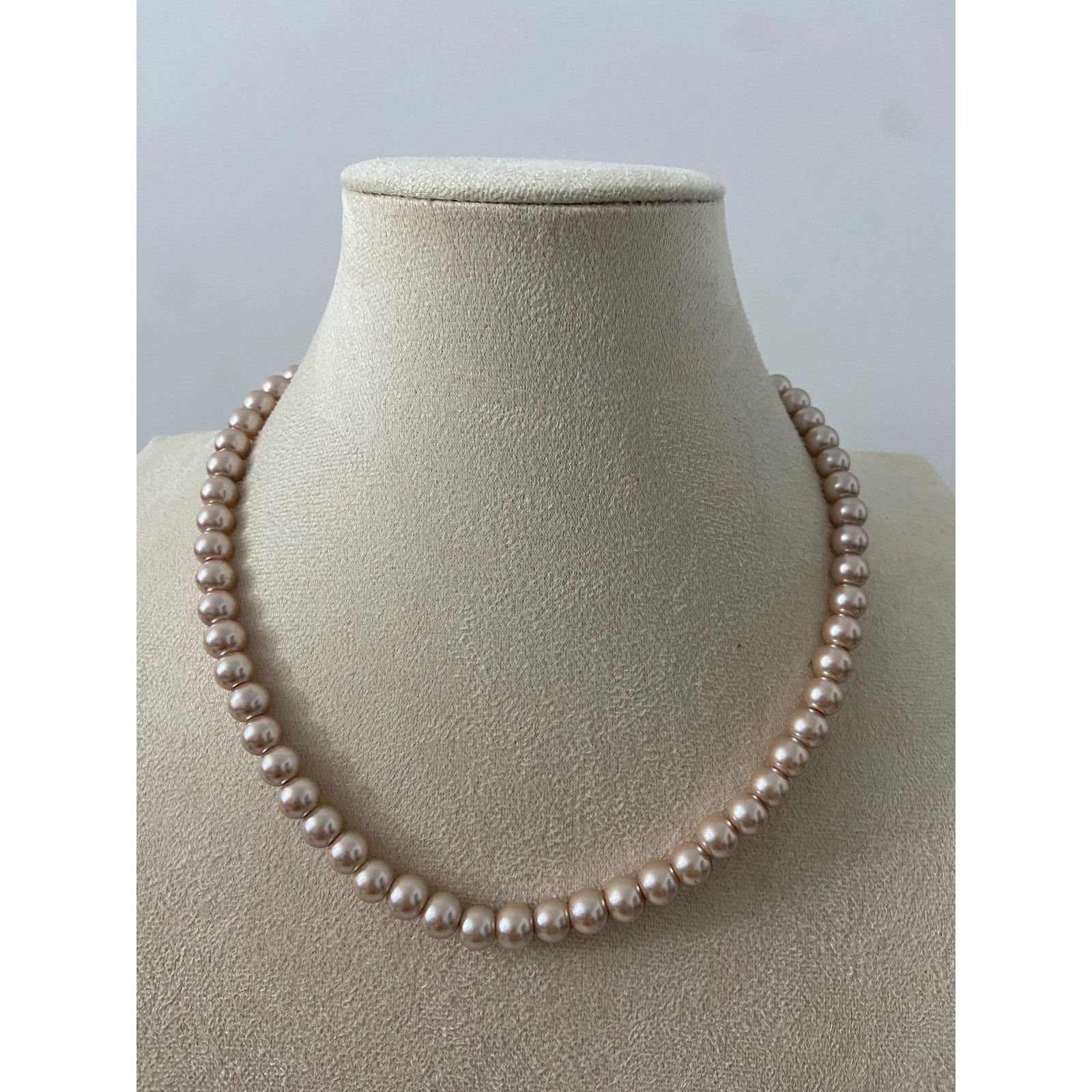 Generic Champagne glass pearl necklace | Grailed