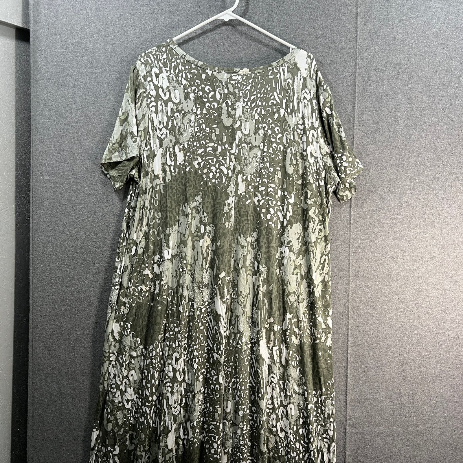 Other Belle by Kim Gravel Regular Print V-Neck Maxi Dress | Grailed