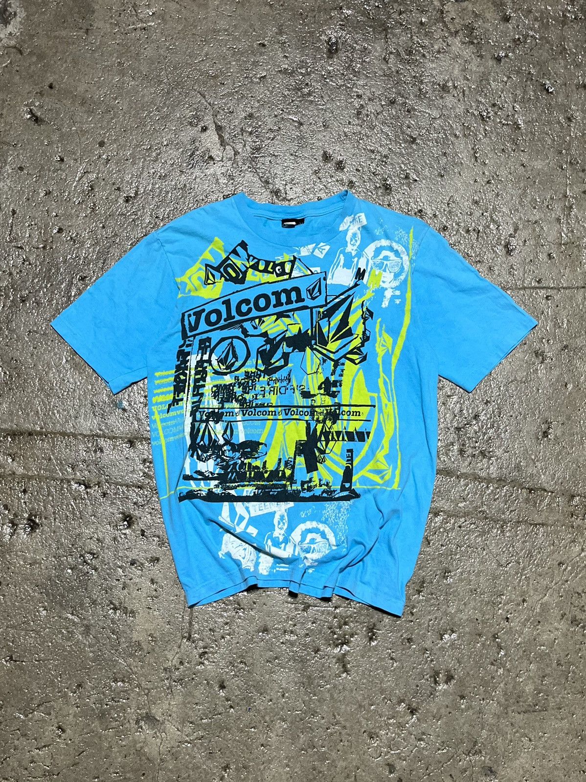 Vintage Crazy Y2K Affliction Style Volcom Skater Pop Punk Goth Shirt ...