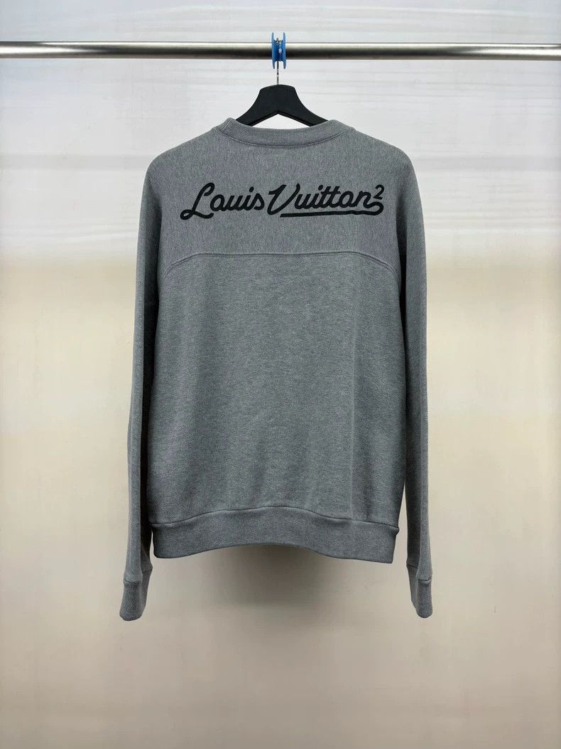 Louis Vuitton LOUIS VUITTON The second generation of love sweaters co ...